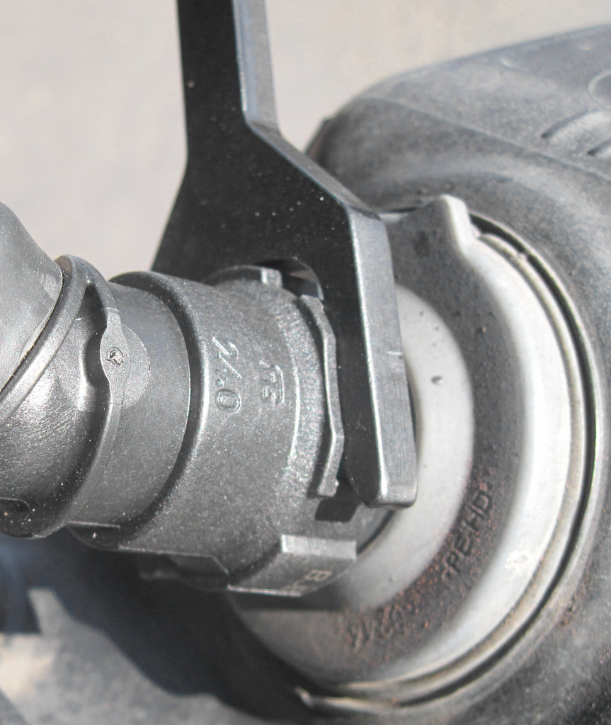 15200 - DIESEL DEF TUBE RELEASE FORKS